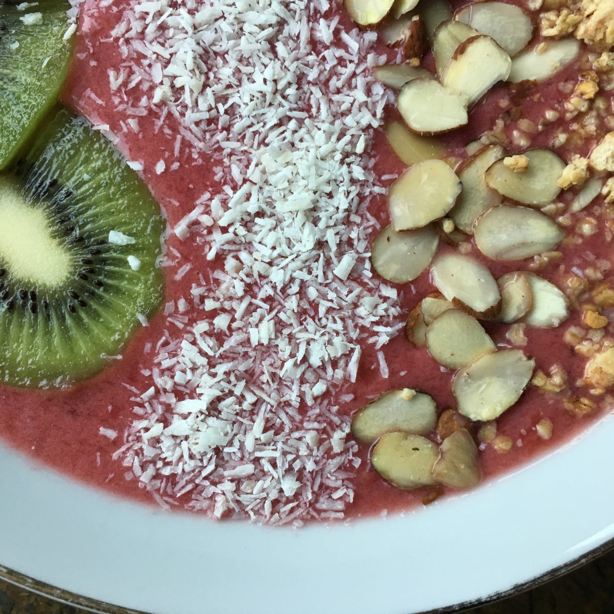 Watermelon Raspberry Smoothie Bowl (V/GF) – Bunny's Bite