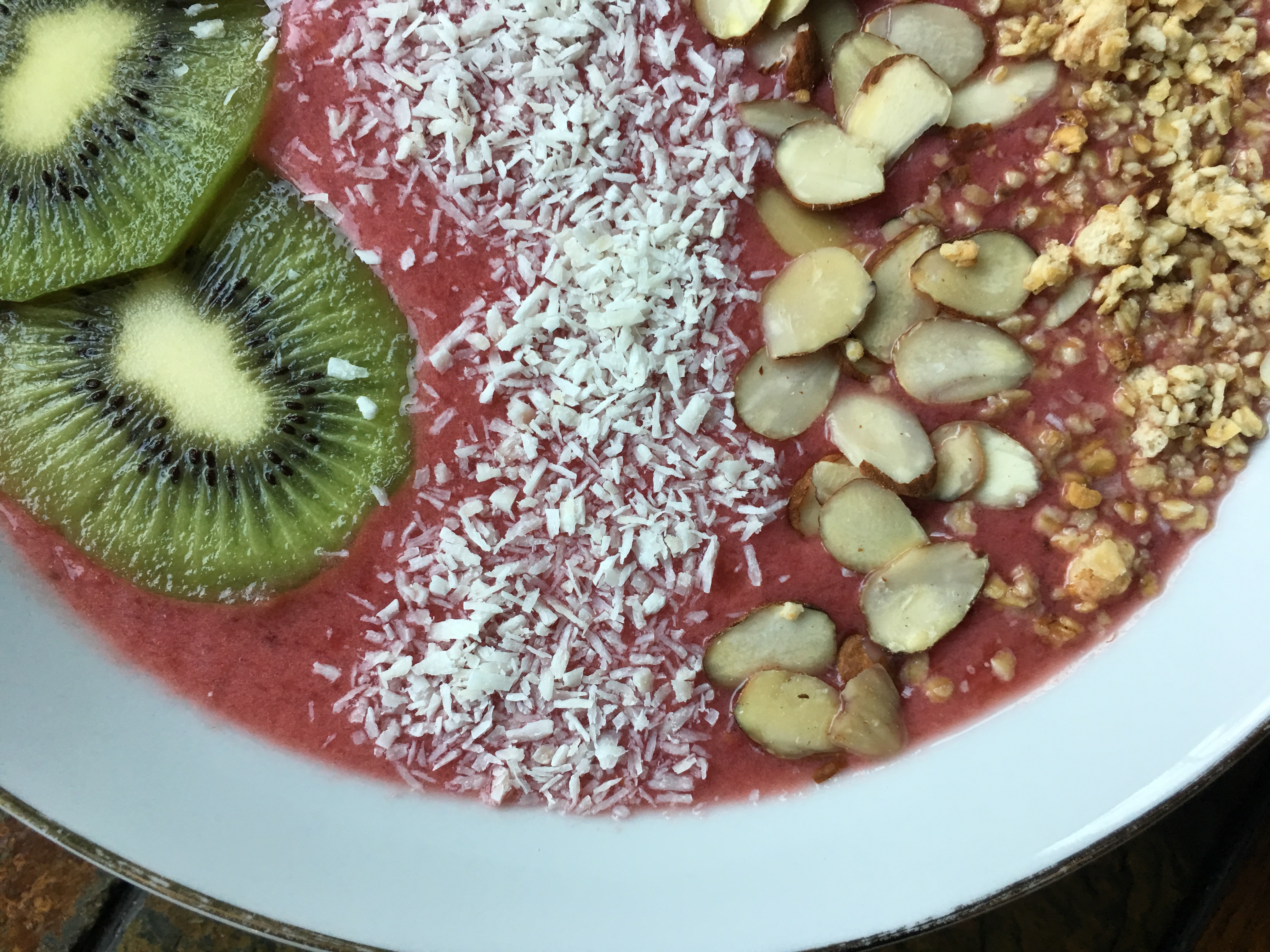 Watermelon Raspberry Smoothie Bowl (V/GF) – Bunny's Bite