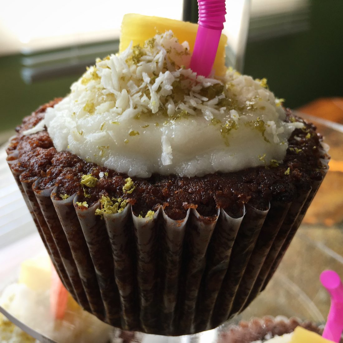 Pina Colada Cupcakes (V/GF) – Bunny's Bite