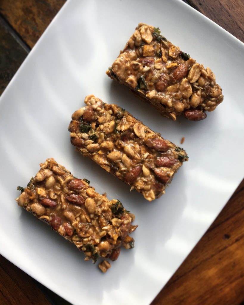 Spicy Mango Jalapeño Nut Bars (V/GF) – Bunny's Bite